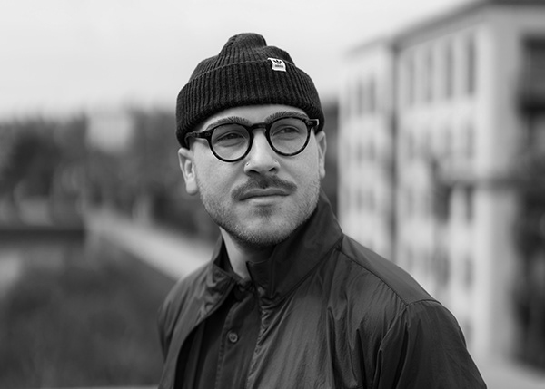Zach Bates - Profile